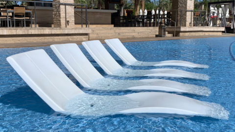 TROPITONE CURVE CHAISE LOUNGE | Sabine Pools